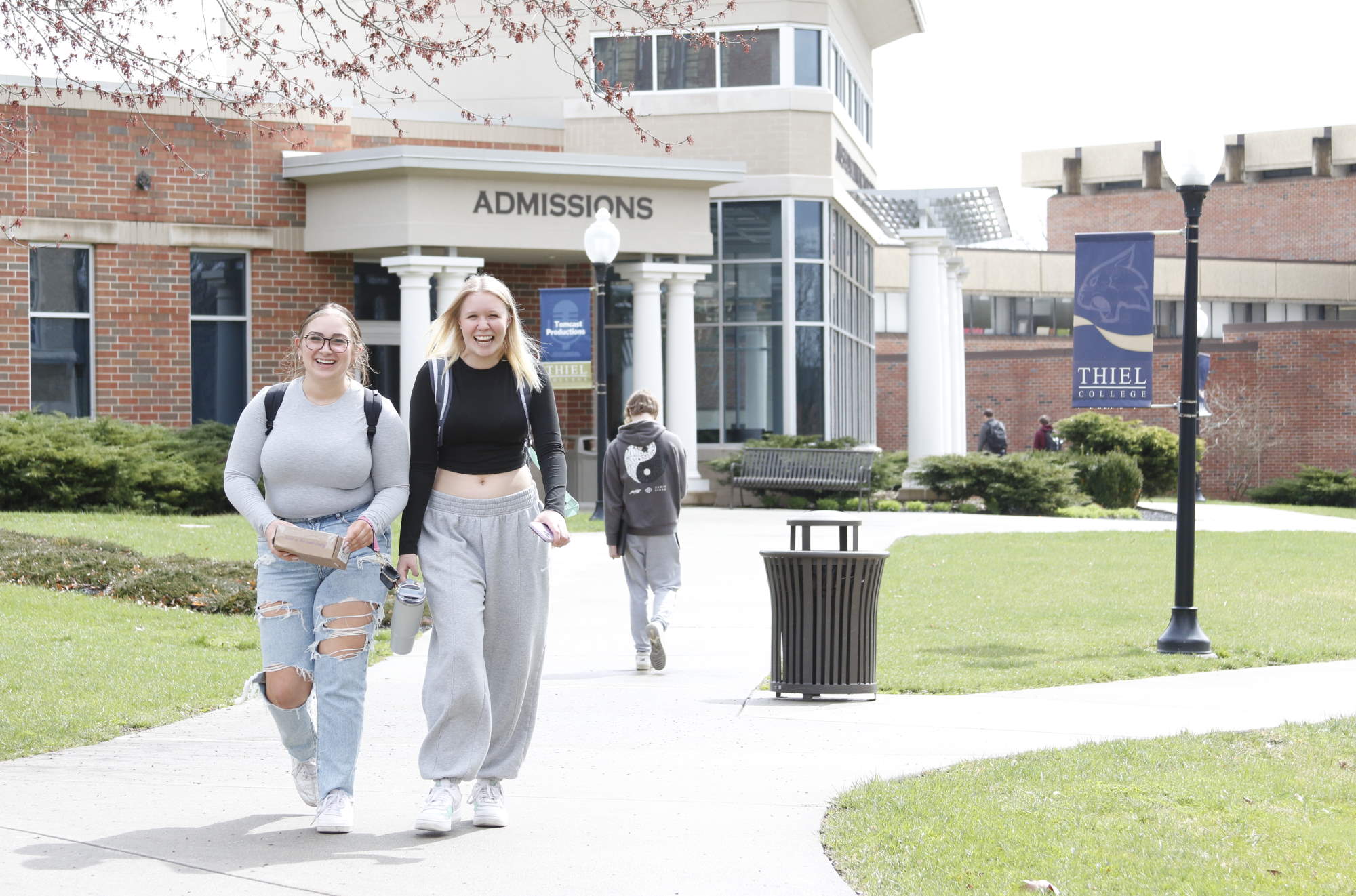 Thiel College - Homepage